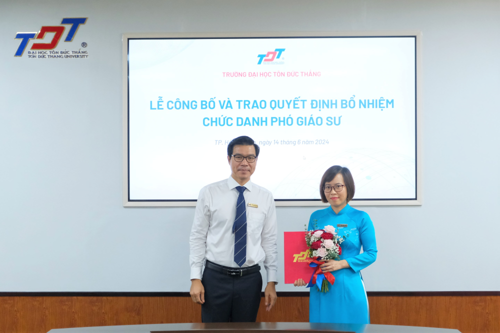 Ton Duc Thang University Held a Ceremony to Announce and Award the ...